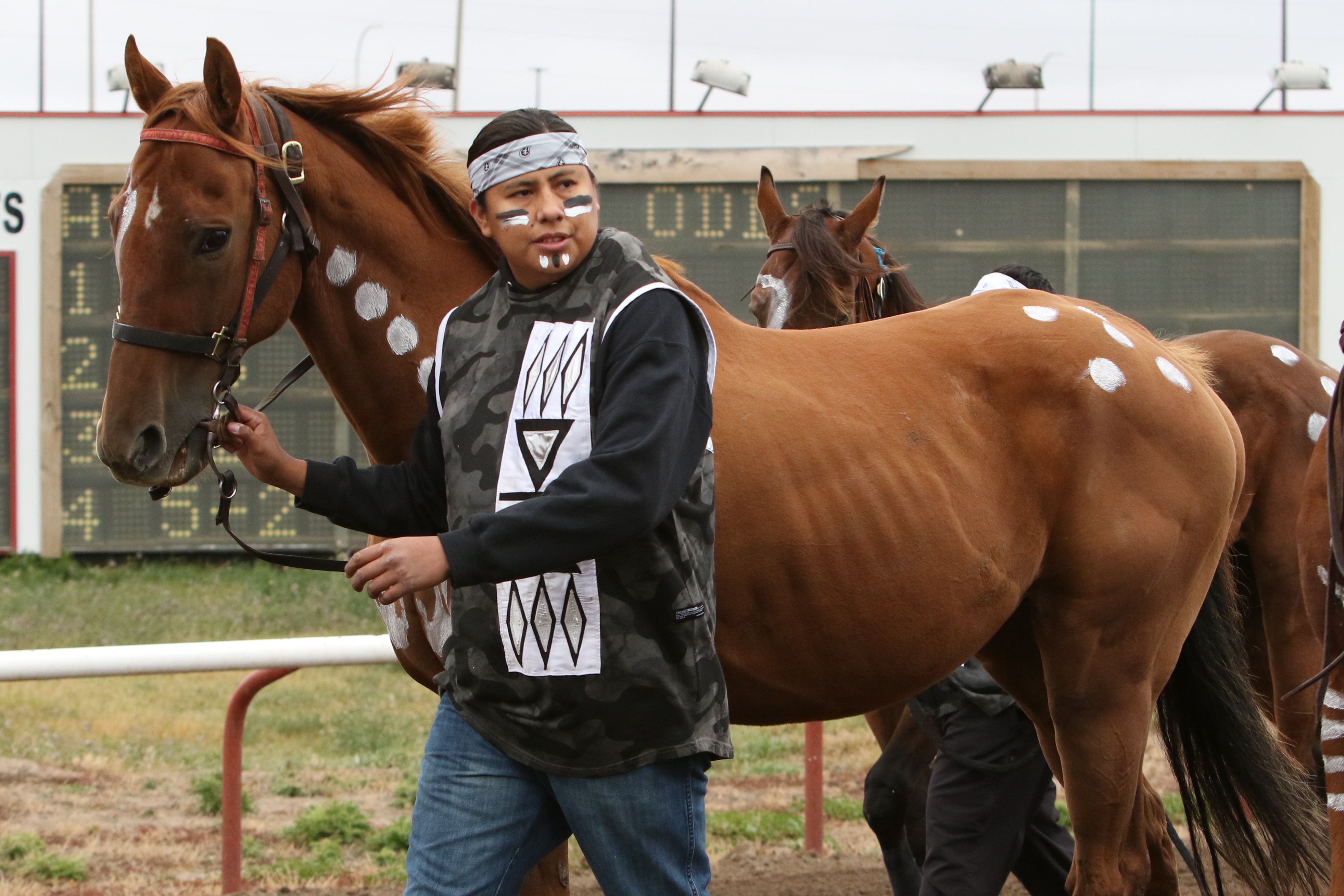 ROCKY MOUNTAIN TURF CLUB + BULLYS CASINO